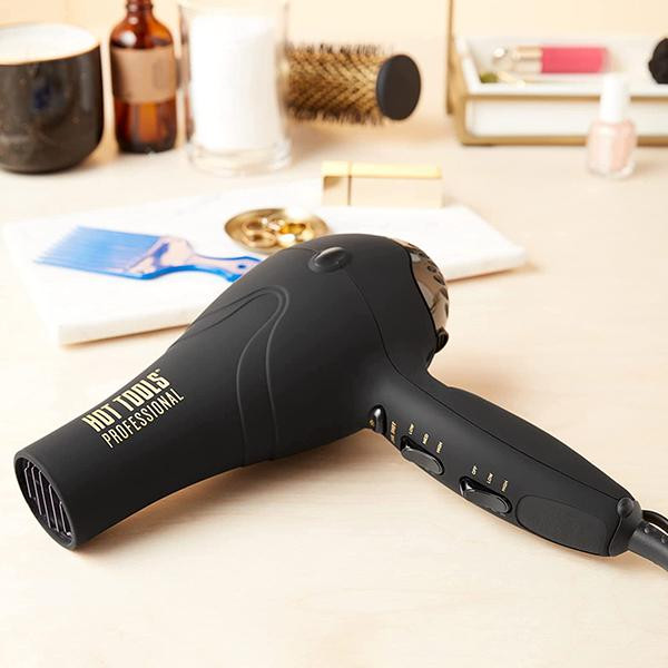Hot Tools - Tourmaline Superlite Turbo Ionic Dryer | Products | Mat&Max